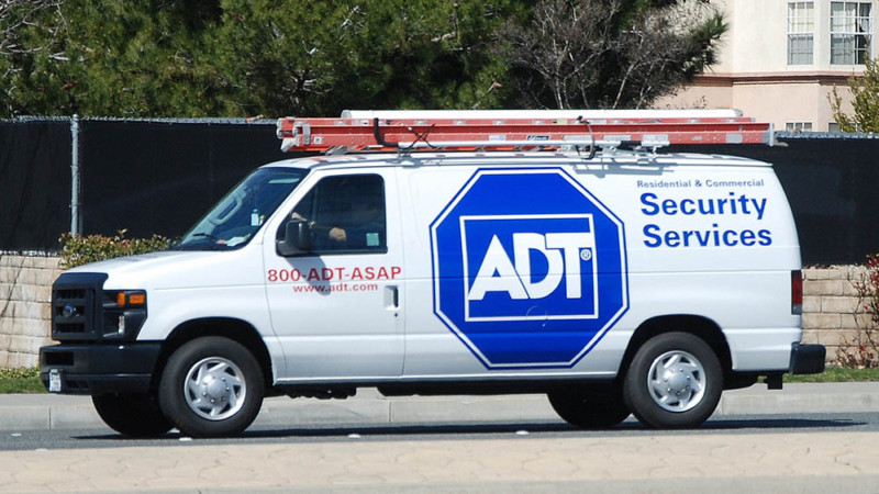 Η ADT εξαγοράζεται από την Apollo Global Management και συγχωνεύεται με ...